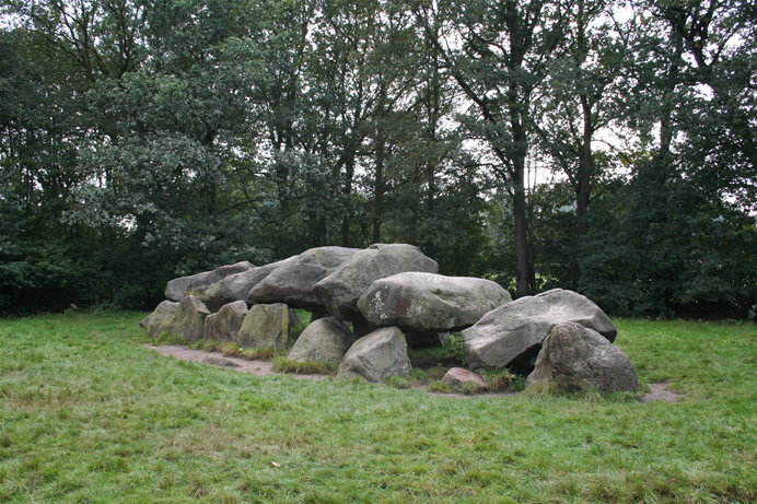 Nederland: hunebedden